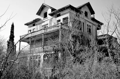 The 9 Most Terrifying Serial Killer Nicknames In History