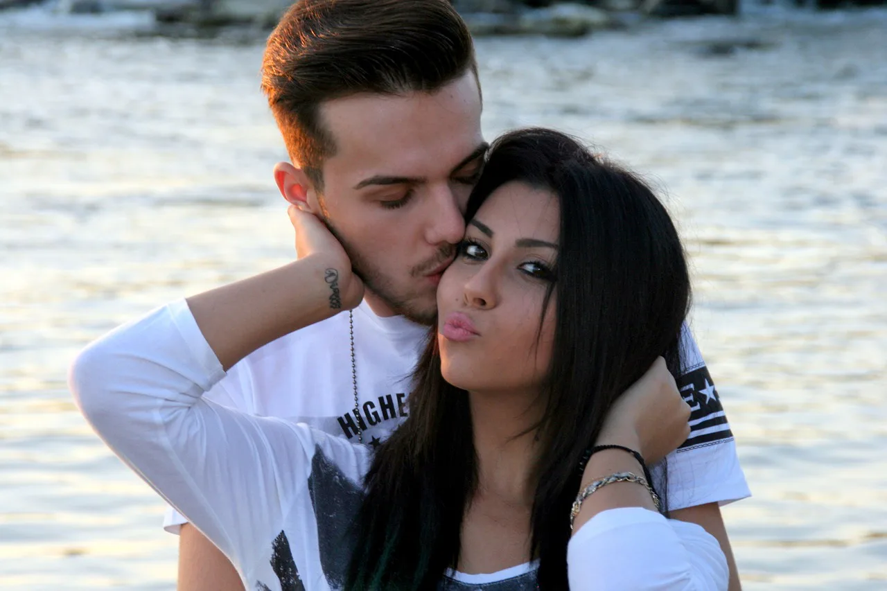 11 Signs Your Partner Isn’t Your Soulmate, Even If You Love Them