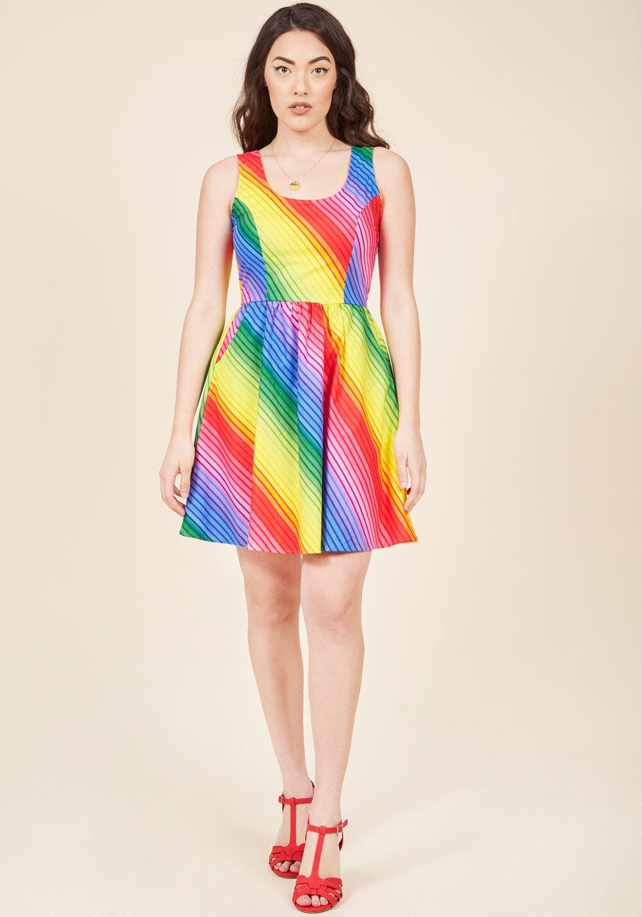 What To Wear For Pride 2017, No Matter Which Colorful Shenanigans You ...