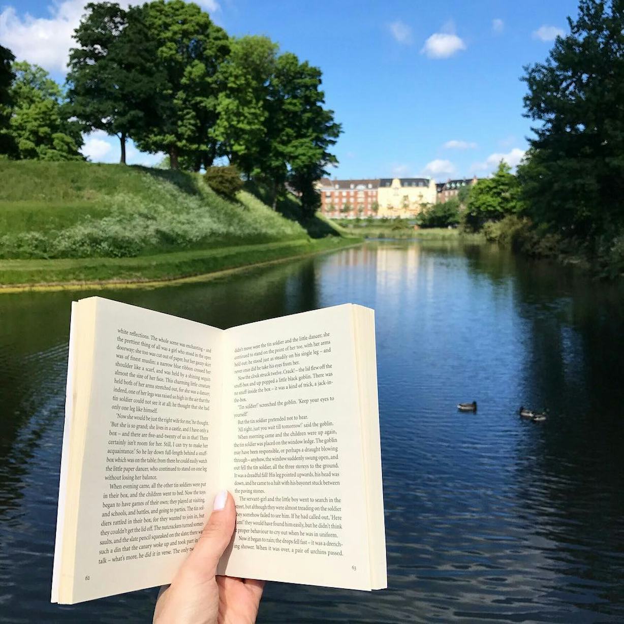 What Kind Of Reader Are You? What Your Reading Style Says About Your ...