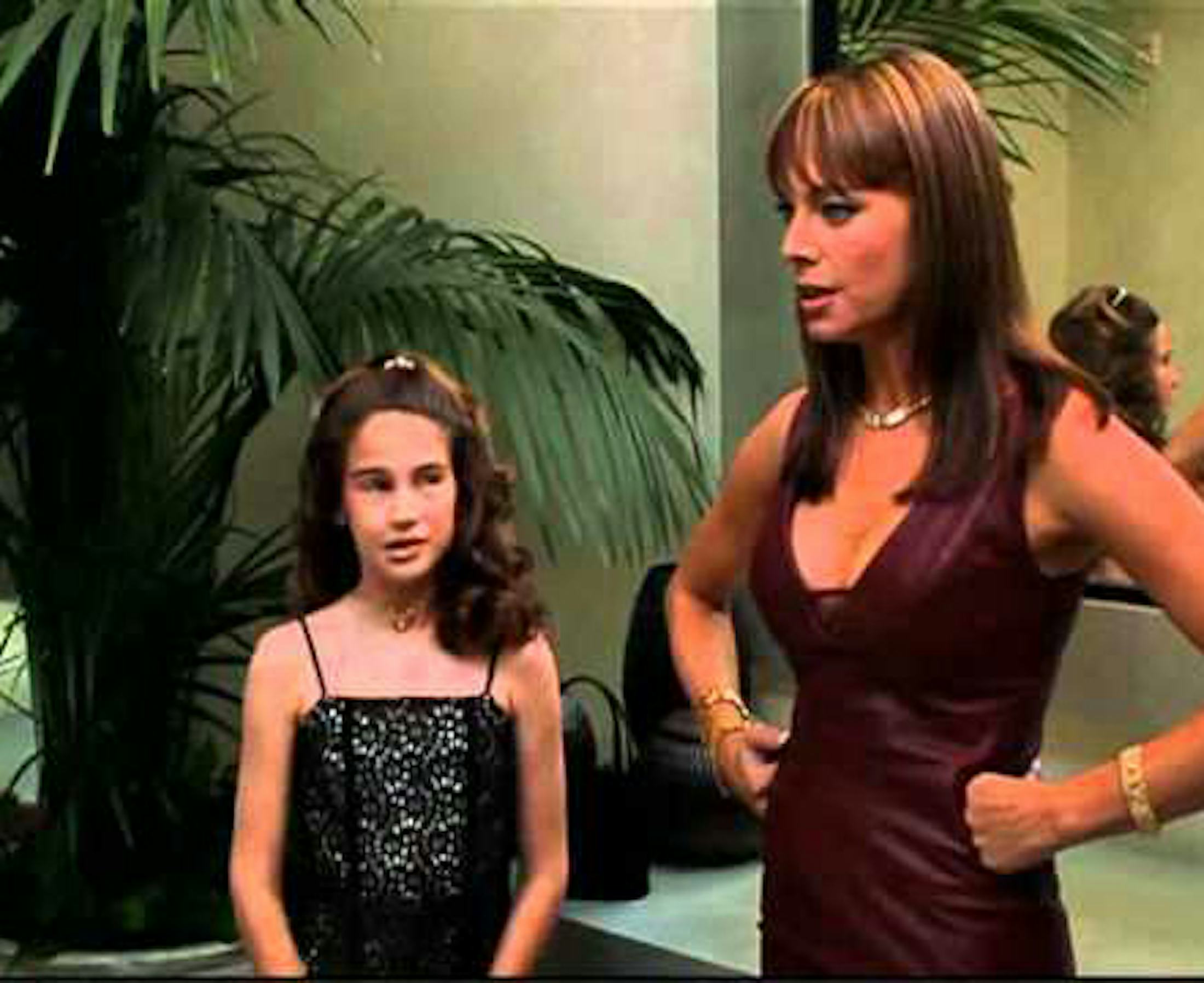 19 Outfits From 'The O.C.' That Are Totally Back In Style Today — PHOTOS