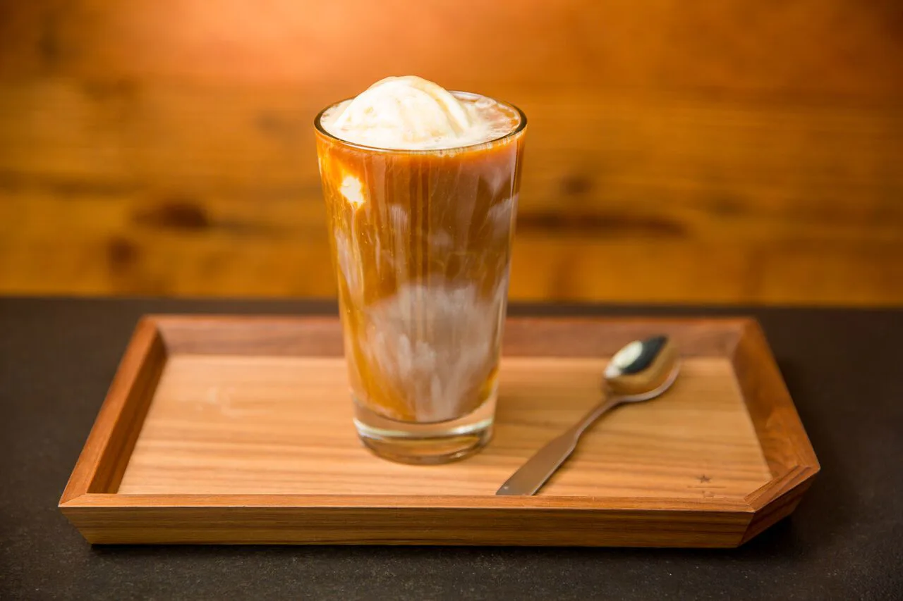 Starbucks Just Launched Two New Summer Drinks Infused With NITROGEN