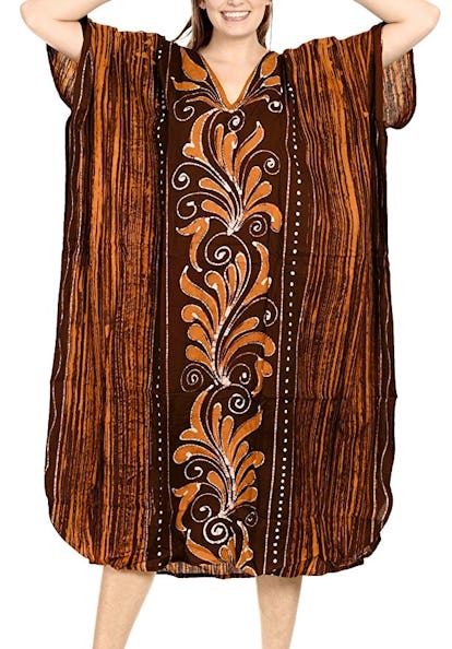 29 Plus Size Caftans That Can Easily Transition Into Your Fall Wardrobe