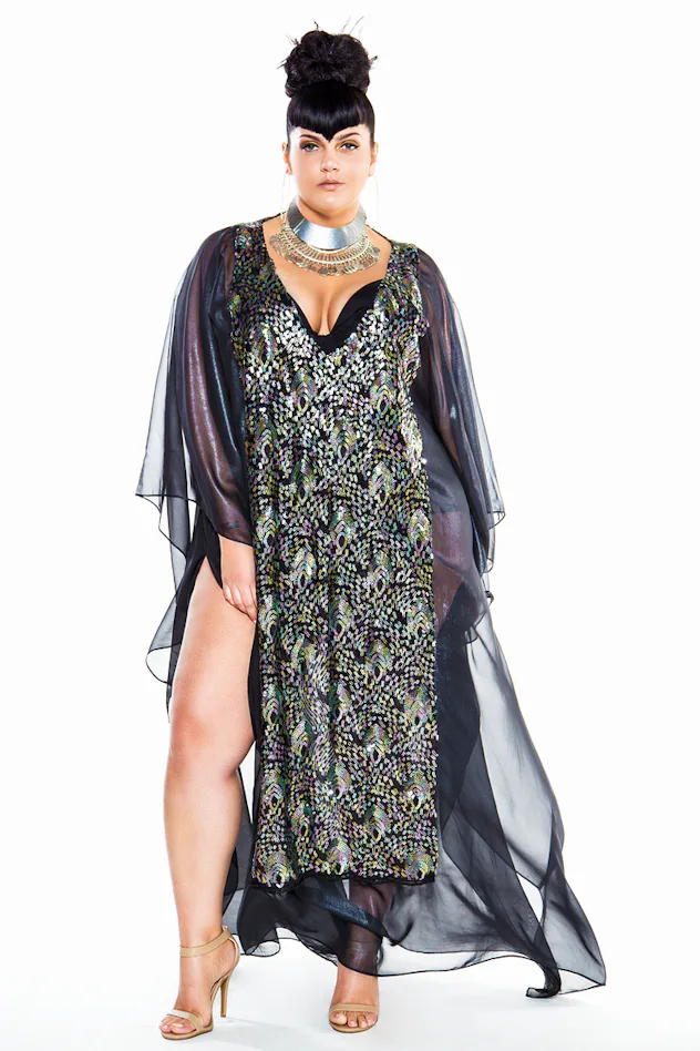 29 Plus Size Caftans That Can Easily Transition Into Your Fall Wardrobe