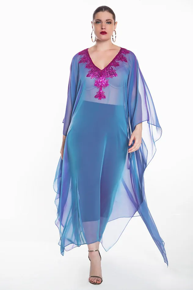 29 Plus Size Caftans That Can Easily Transition Into Your Fall Wardrobe