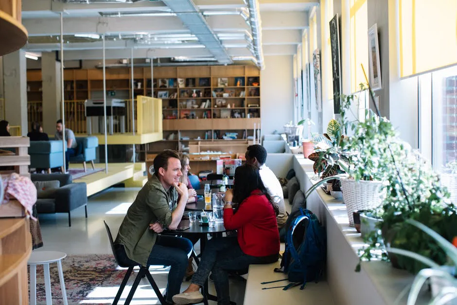 11 Signs Your Standards Might Be Too Low In Your Friendships