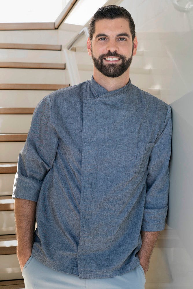 Who Is Chef Matt Burns On 'Below Deck'? He's New To The Show But Not To ...