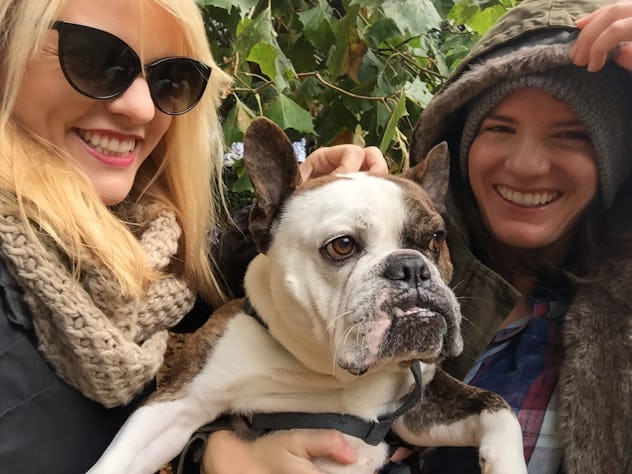 Should I Live With My Best Friend? 13 BFFs Who Are Roommates, And How ...