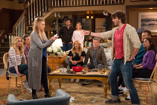 What Happened Between Stephanie & Jimmy In 'Fuller House' Season 2 Will ...
