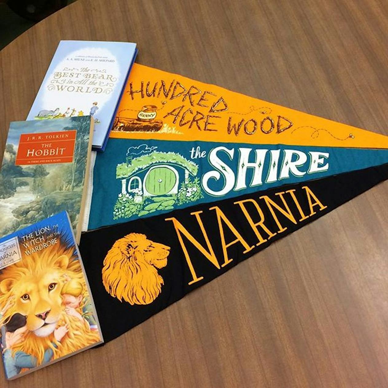 20 Bookstore Instagram Accounts Every Book-Lover Needs On Their Feed ASAP