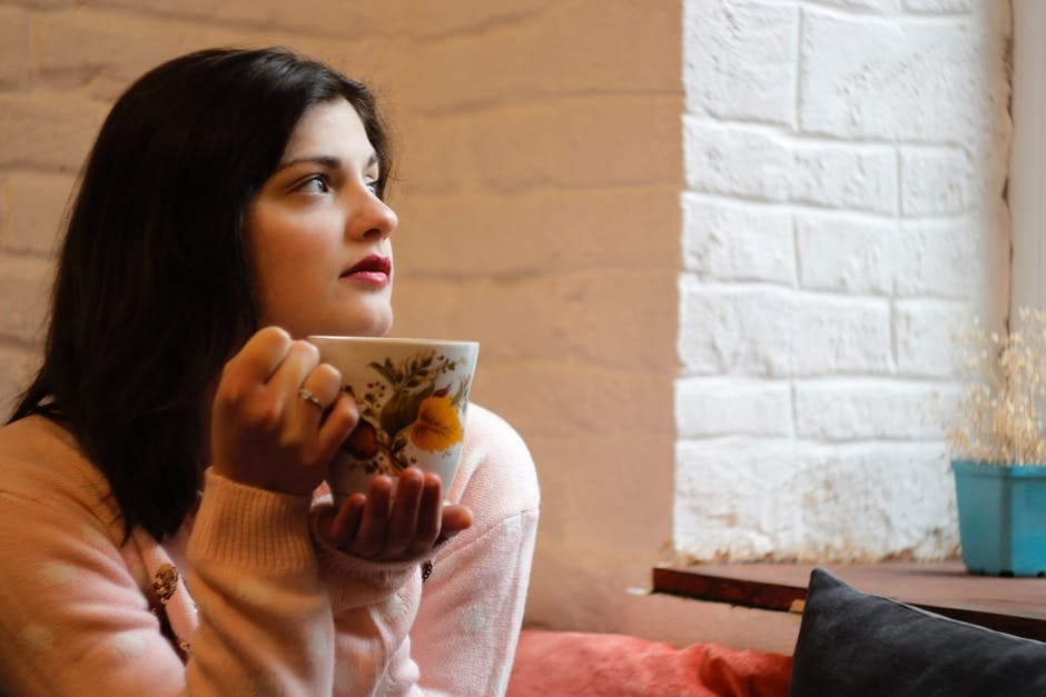 11 Surprising Ways Your Body Language Can Make You Seem Angry Or Unhappy