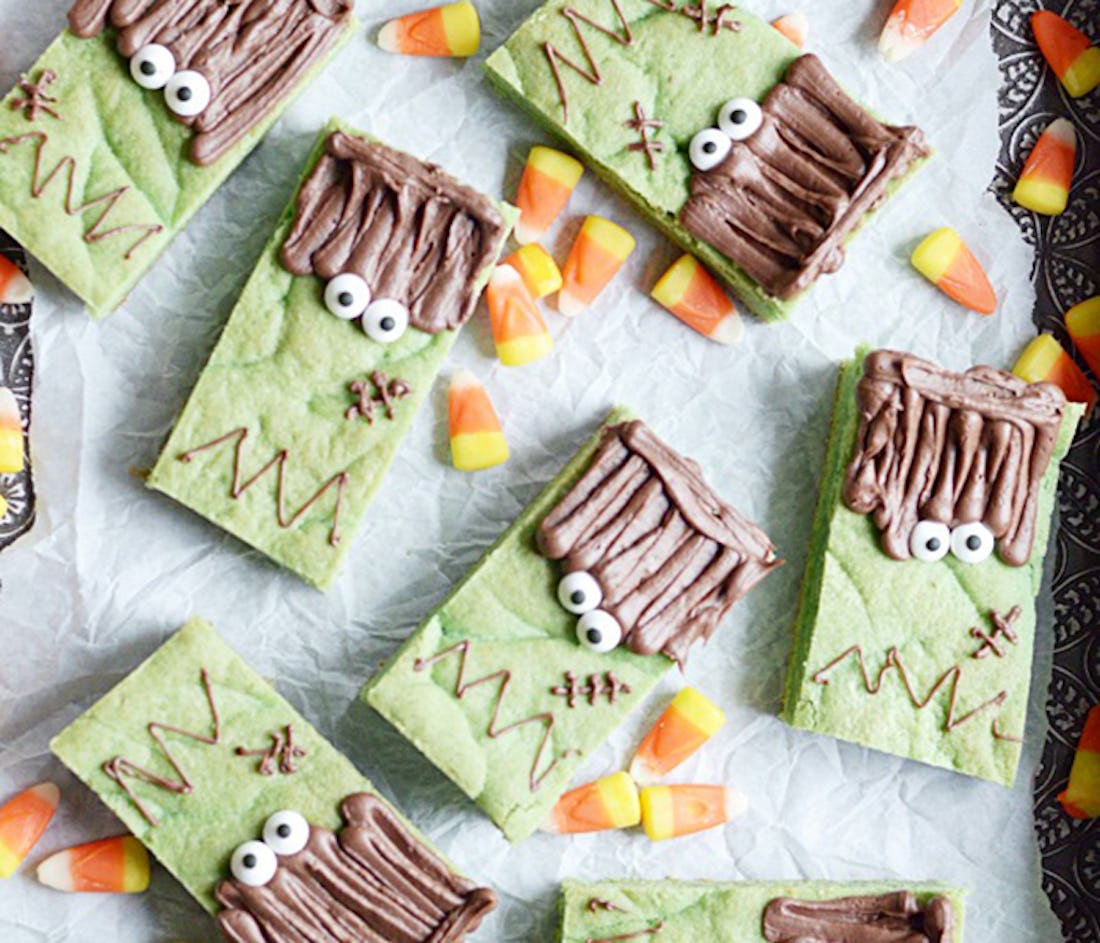 20 Spooky Halloween Snack Recipes You'll Want To Eat All Autumn Long