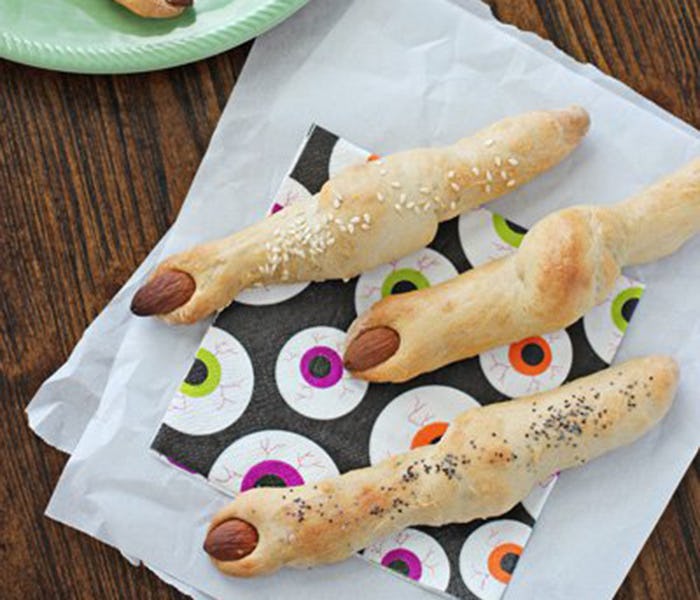 20 Spooky Halloween Snack Recipes You'll Want To Eat All Autumn Long