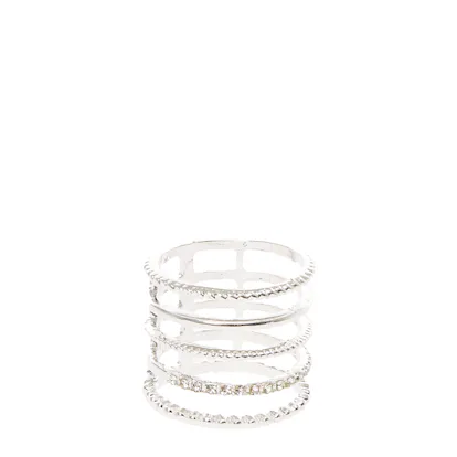 Meghan Markle's Rings Prove Stacking Rings Are Back In Style & Here's ...