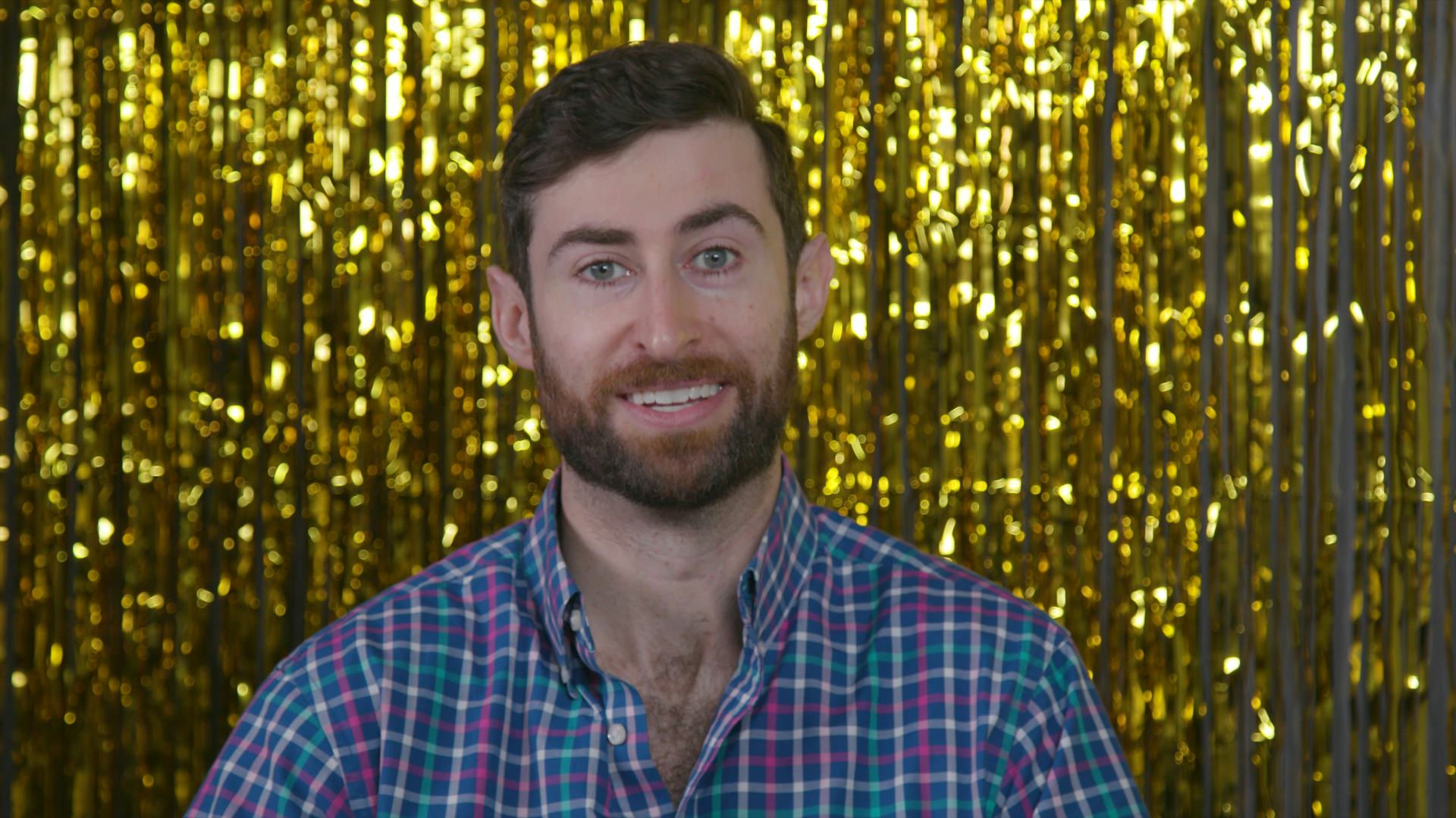 Bustle Quizzes HQ Trivia's Scott Rogowsky ... In 60 Seconds