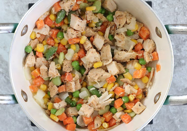 This Chicken Pot Pie Recipe For One Person Is Proof This Dish Can Be Easy To Make this-chicken-pot-pie-recipe-for-one-person-is-proof-this-dish-can-be-easy-to-make
