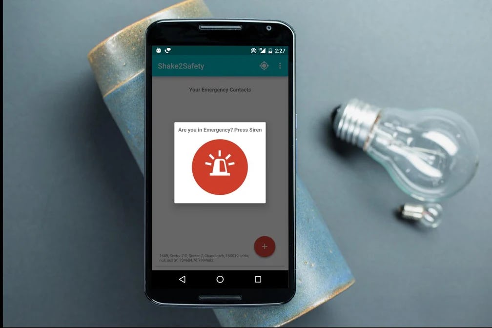 7 Safety Apps For Women To Keep On Your Phone