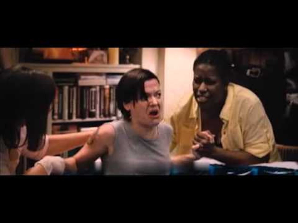 10 GIFs & Birthing Scenes That Are Totally Inaccurate, But Still Hilarious