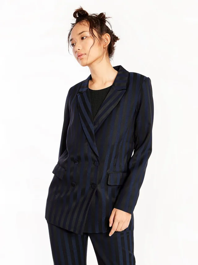 12 Affordable Blazers From Pomelo To Update Your Winter Work Wardrobe