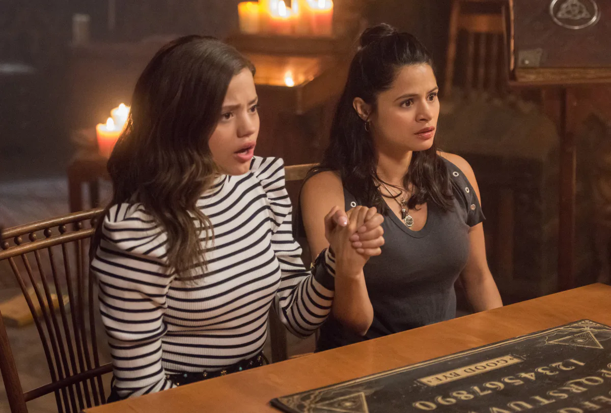 Is Harry The Whitelighter On 'Charmed' Good Or Evil? The Vera-Vaughns ...