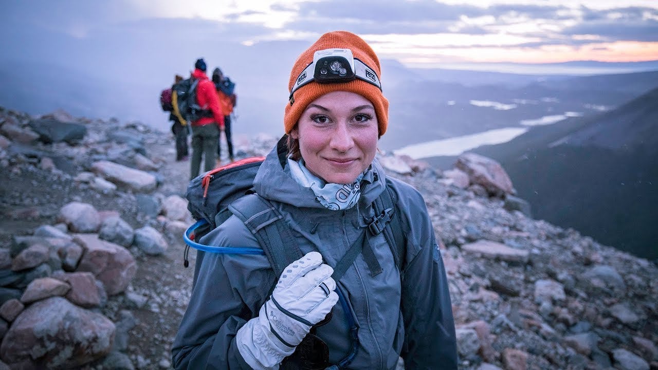 6 Best Tour Groups For Young Professionals Who Want To Make New Memories