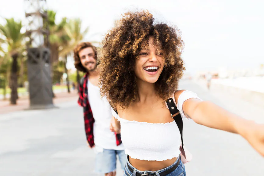 What You Should Know About Dating The Opposite Zodiac Sign