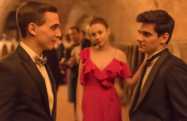 Why 'Elite' On Netflix Is An Even Better Teen Drama Than 'Gossip Girl'