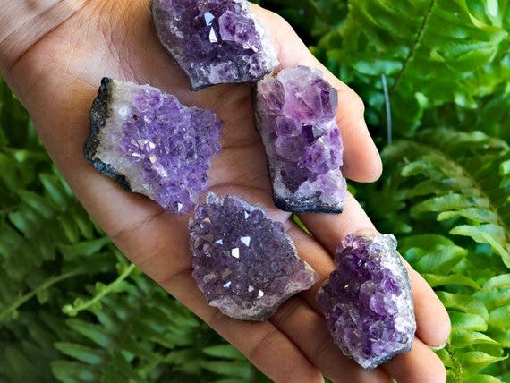 7 Crystals For Halloween 2018 To Help You Harness All That Spooky ...