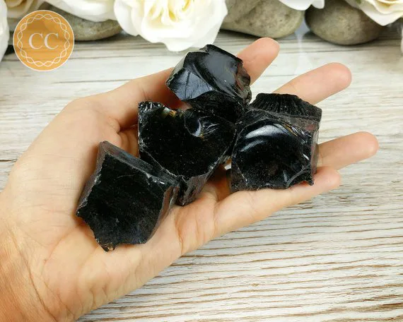 7 Crystals For Halloween 2018 To Help You Harness All That Spooky ...
