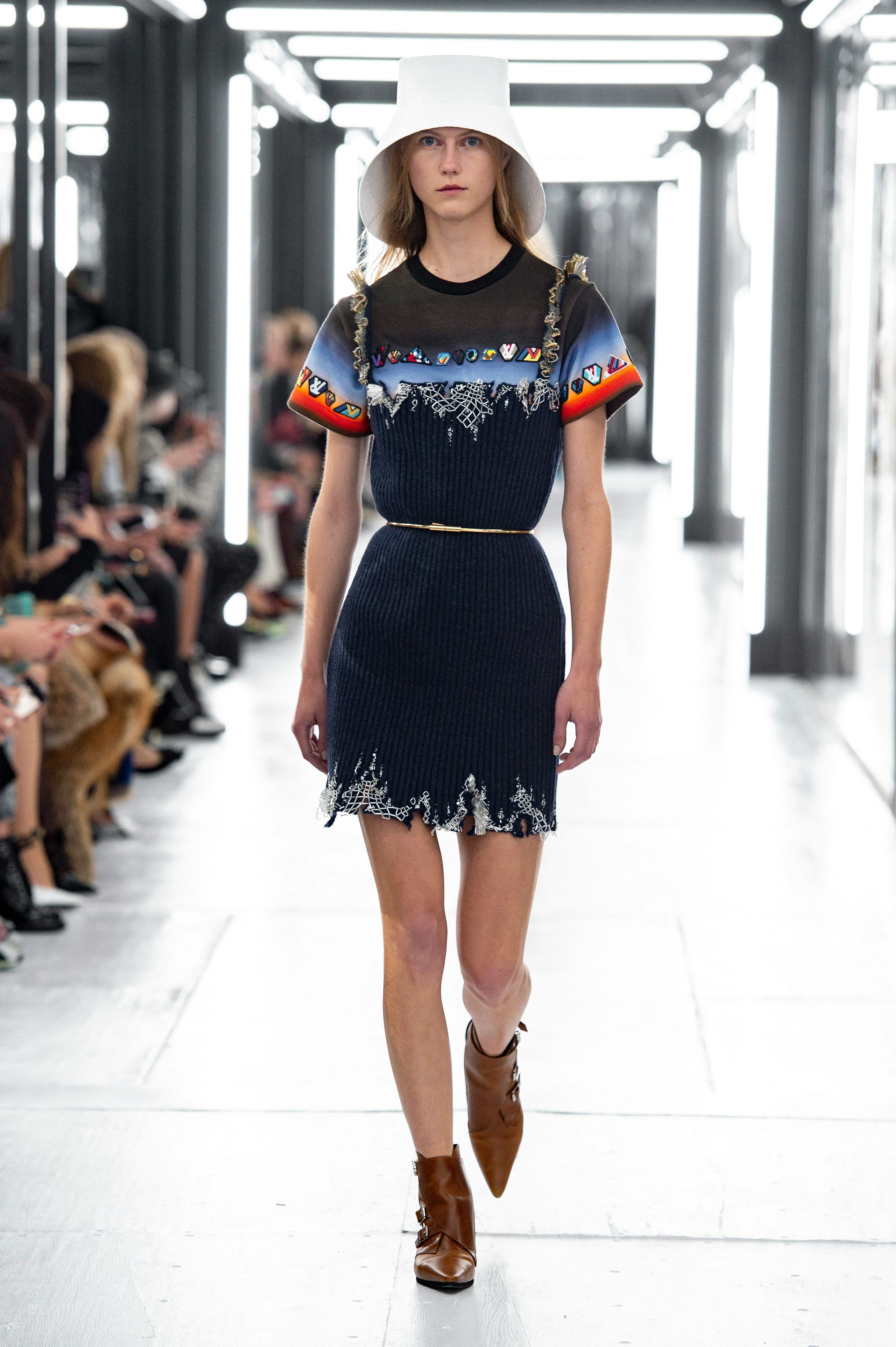 All The Best Spring/Summer 2019 Fashion Shows, According To Our Editors