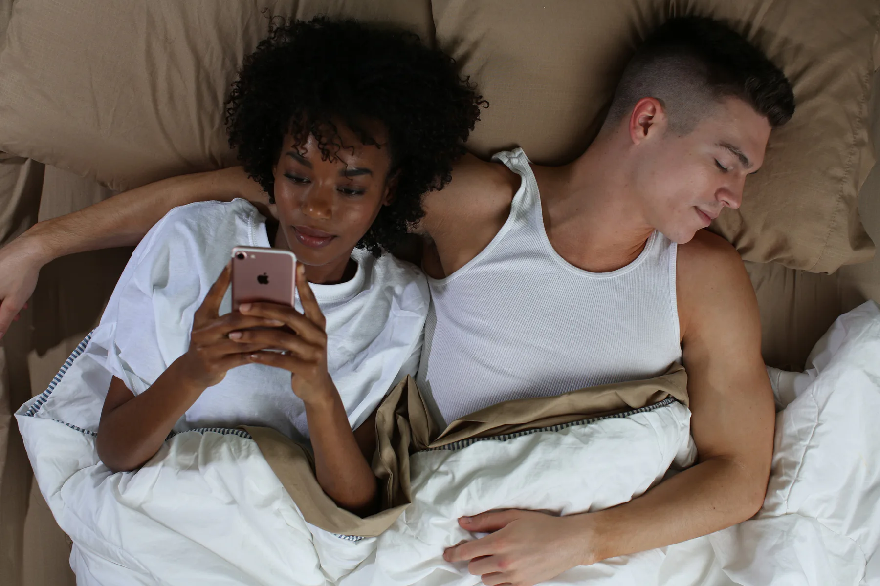 7 Subtle Clues Your Partner May Be Fantasizing About Someone Else