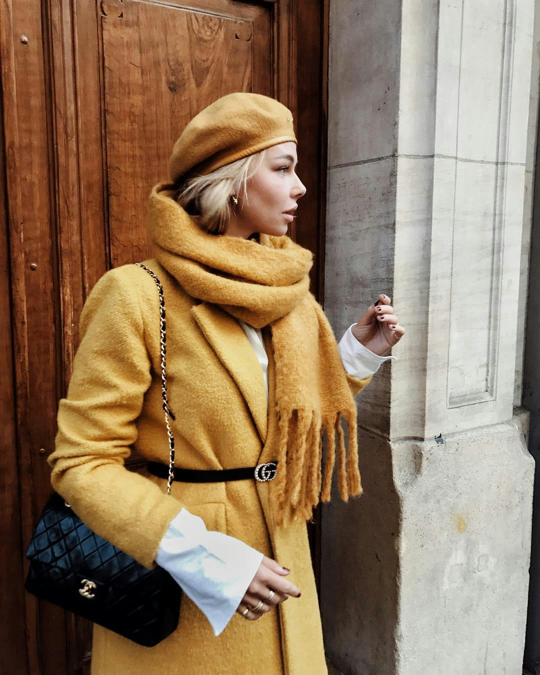 30 Cute November Outfit Ideas That Are Perfect For Transition Weather