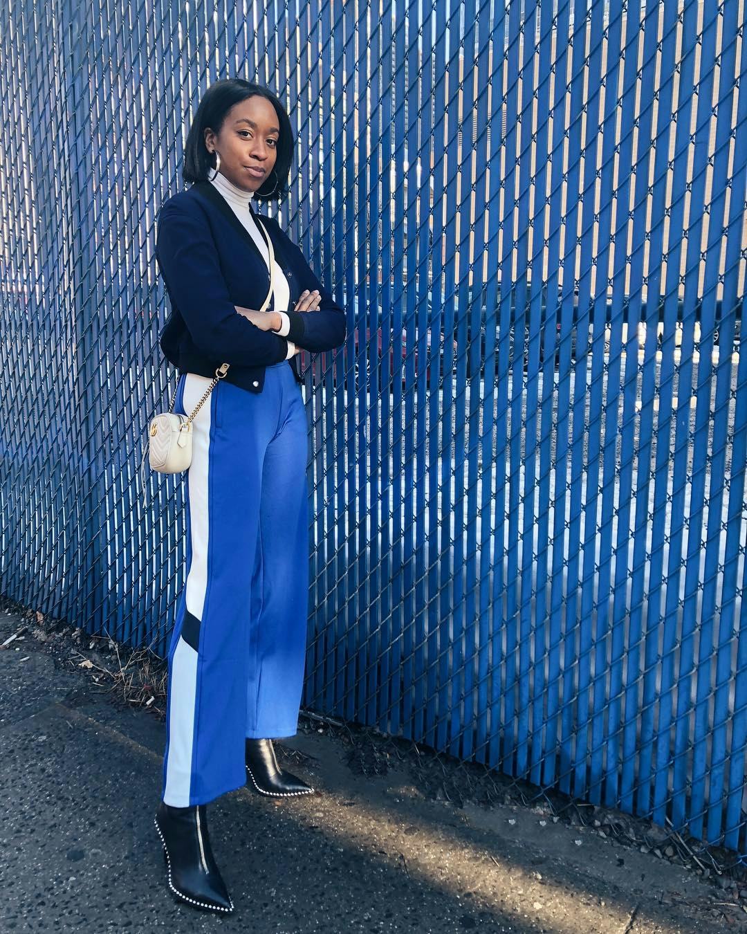 30 Cute November Outfit Ideas That Are Perfect For Transition Weather