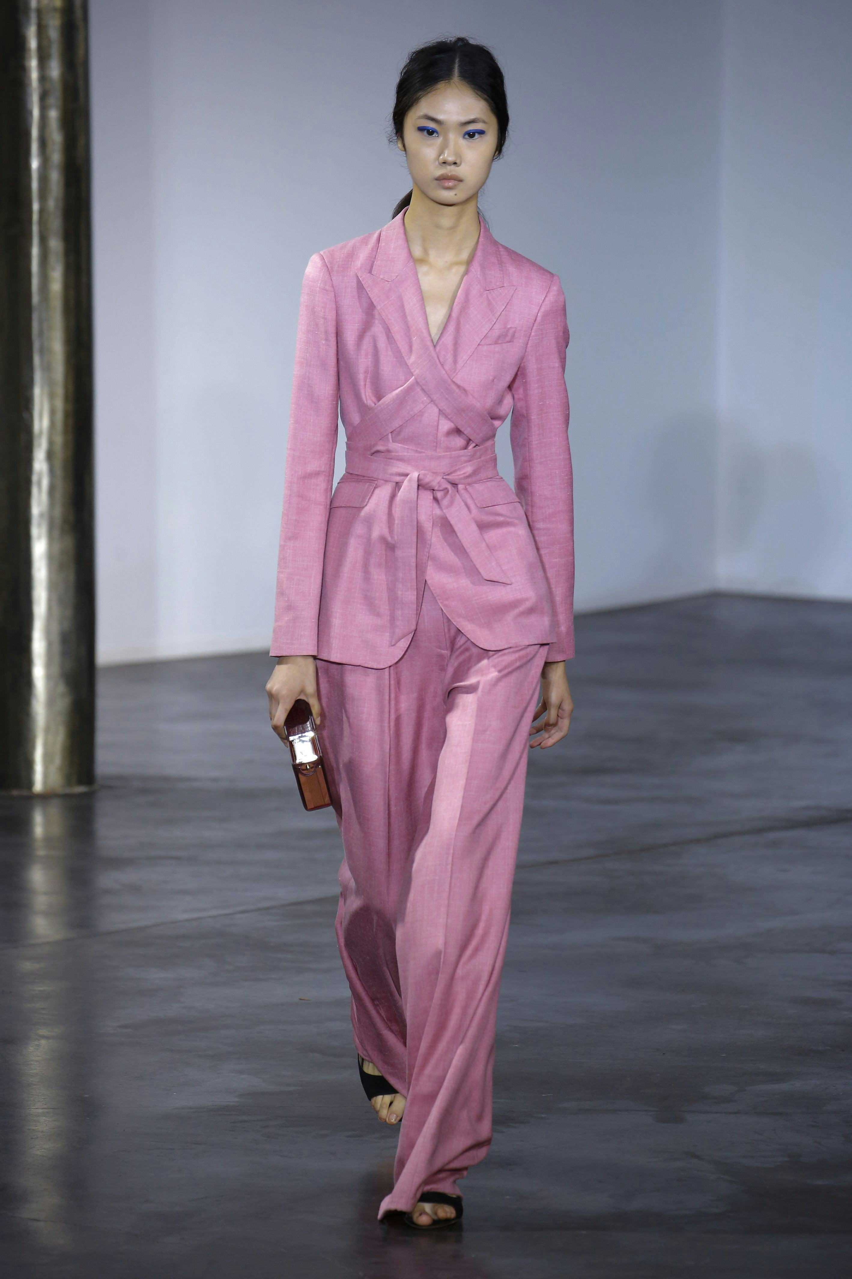 5 Spring/Summer 2019 Fashion Trends That'll Be Huge In 6 Months