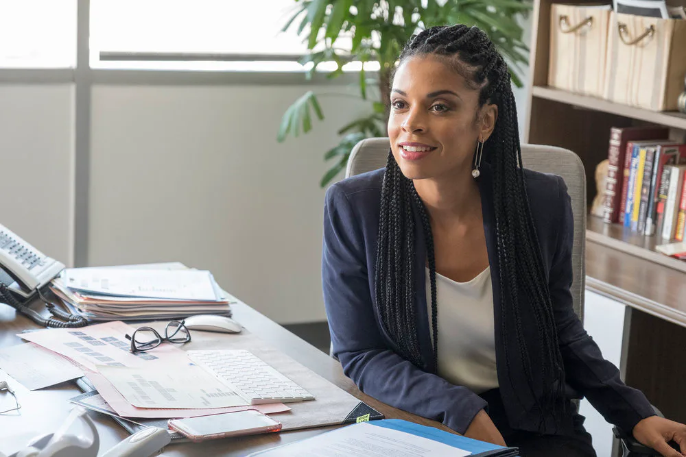 Clues That Beth Is “Her” In The ‘This Is Us’ Flash-Forwards Could Throw ...