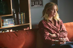 What Happens To Beck In The 'You' Book? She Keeps Falling For Joe's ...