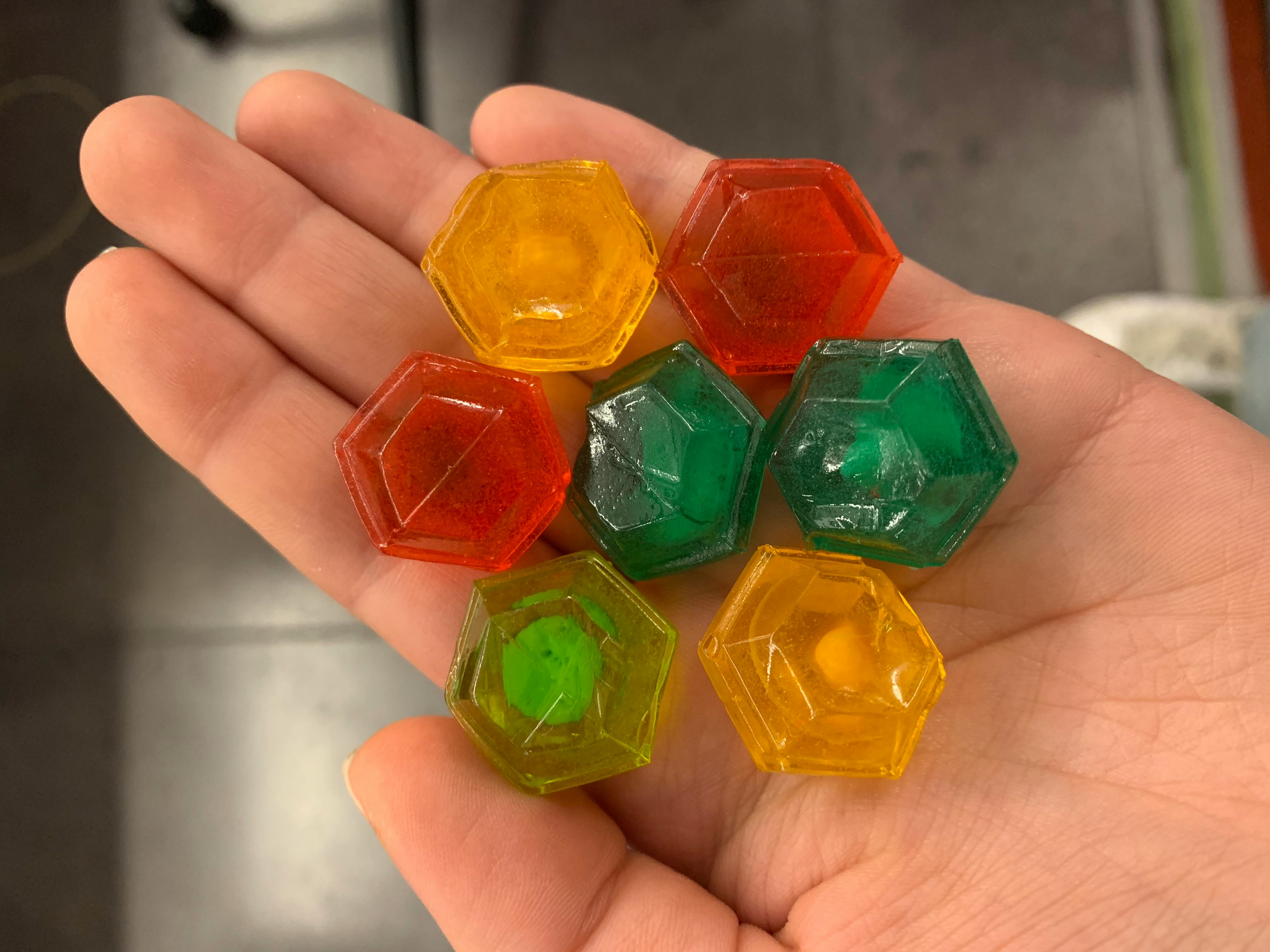Ring Pop Gummy Gems Are Here To Give Your Favorite ‘90s Candy A ...