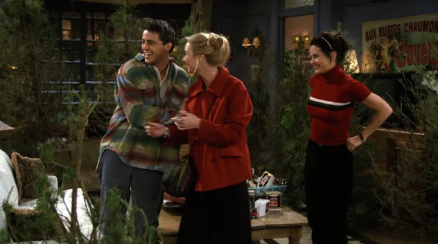 9 Christmas Episodes Of 'Friends' To Get You In The Holiday Spirit
