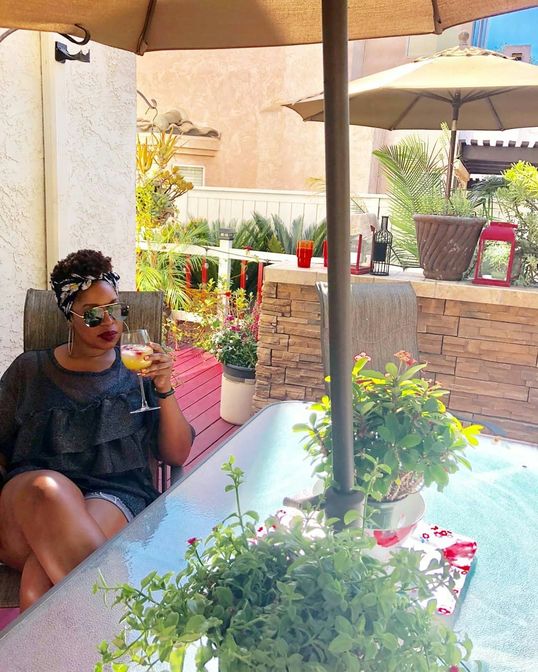 A 40-Something Single Mom Talks Dating And Her Relationship Non-Negotiables