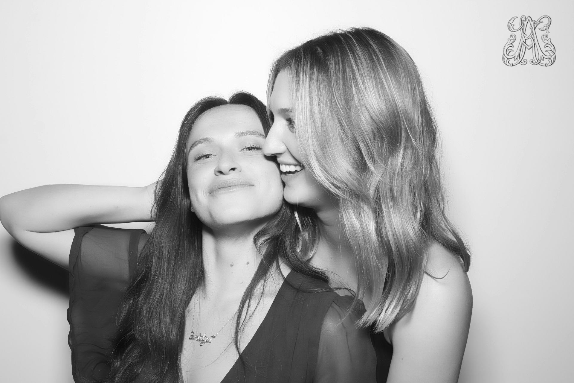 These Relationships That Started Online Prove That Long-Lasting Love ...