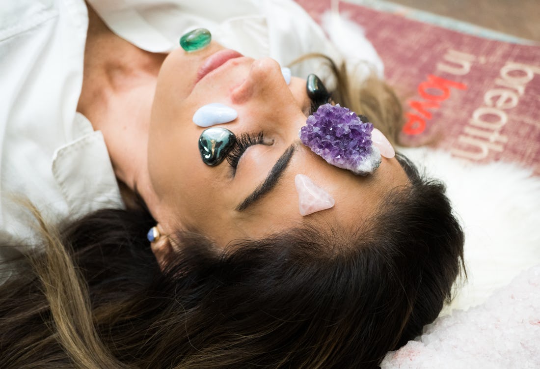 What Is A Crystal Facial Grid? This Meditation Hack Could Take Your ...