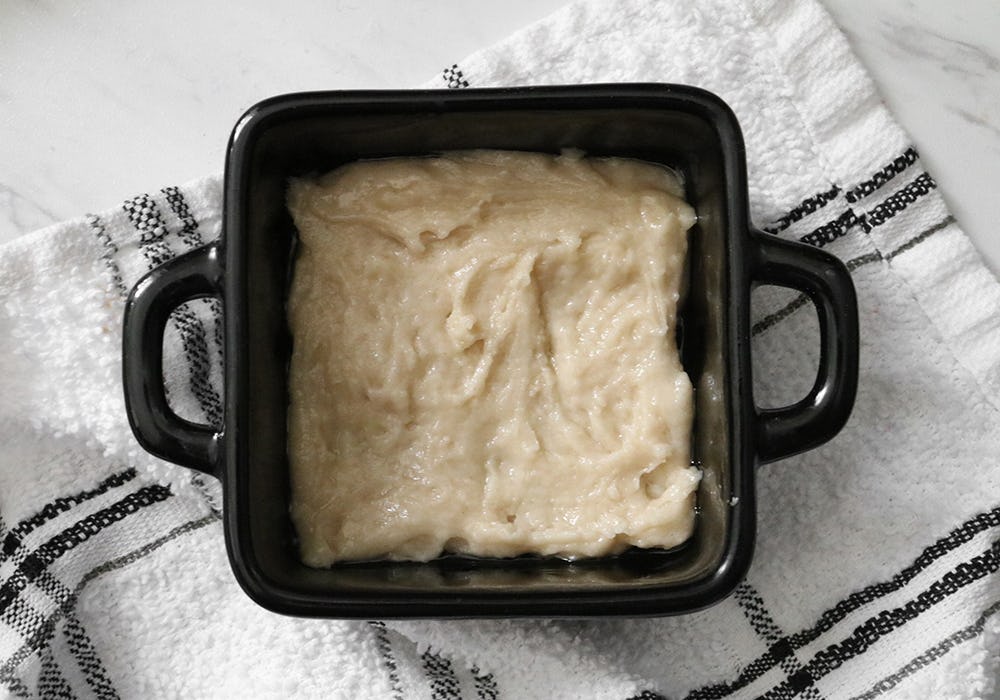 This Coffee Cake Recipe For One Person Will Sweeten Up Your Morning Routine