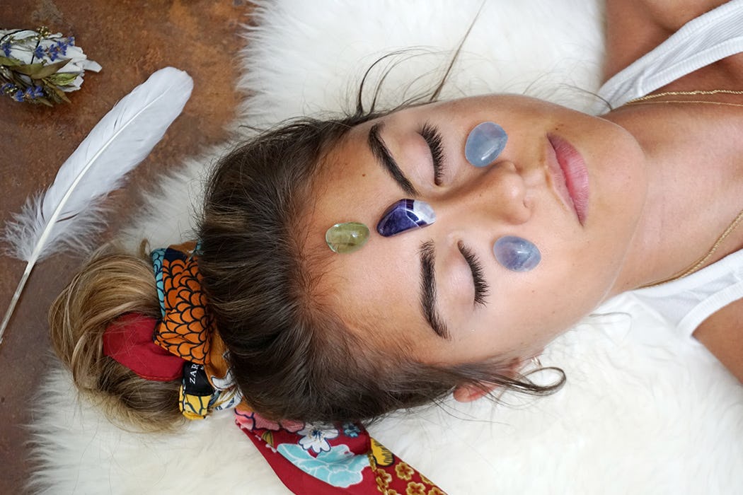 What Is A Crystal Facial Grid? This Meditation Hack Could Take Your ...