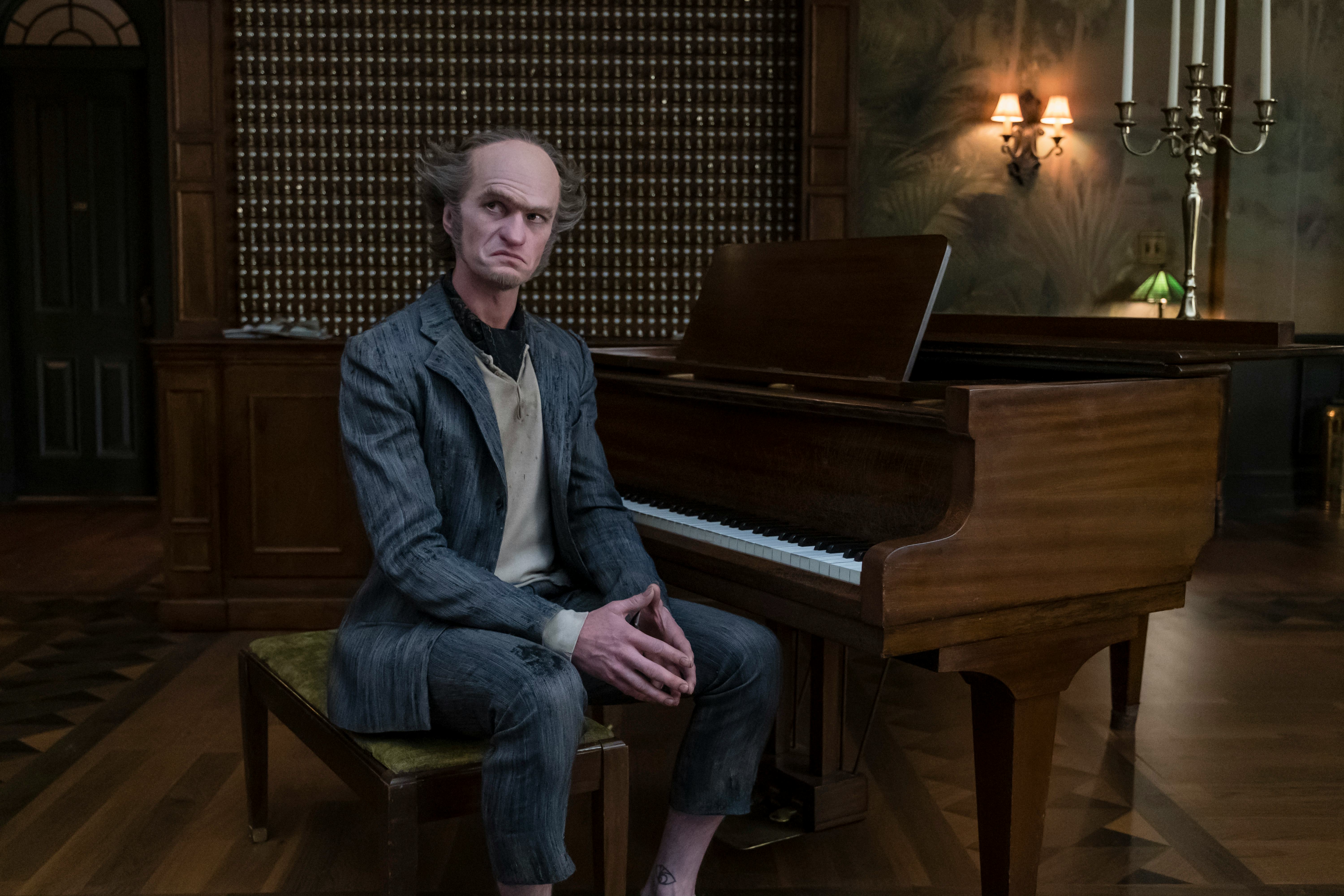 Count Olaf's Fate In 'A Series Of Unfortunate Events' On Netflix Might ...