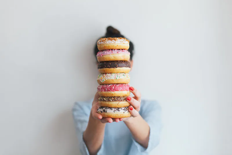 Does Being Tired Make You Eat Junk Food? A New Study Found A Link & It ...