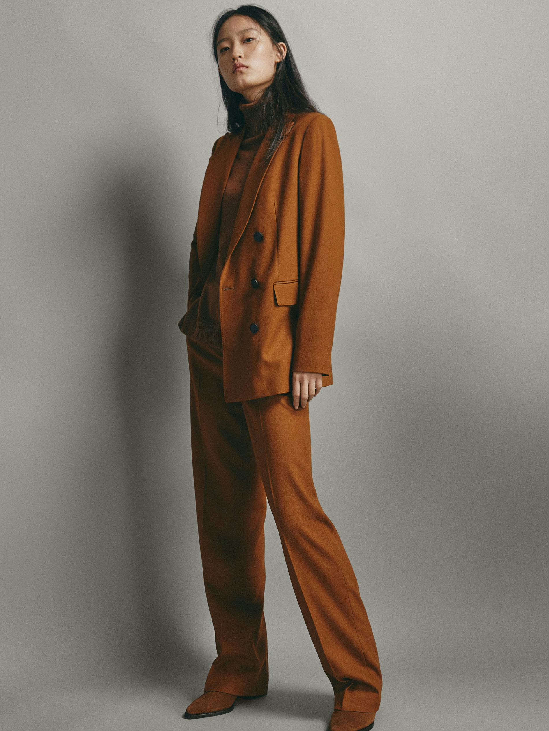 The Most Stylish Interview Outfits To Wear, According To 3 Fashion Insiders