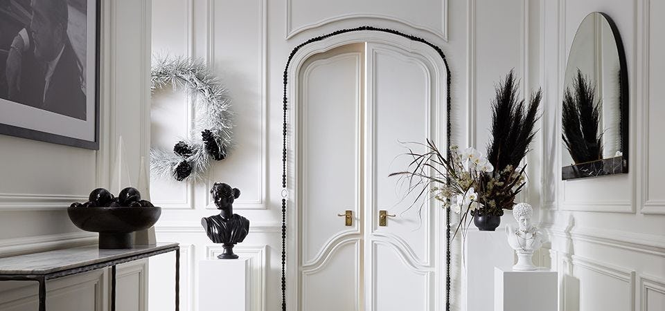 The 2018 Holiday Color Trend CB2 Will Convince You To Try In Your Home ...