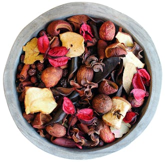 43 Brilliant Old-Fashioned Gifts People Used To Give That We Should ...