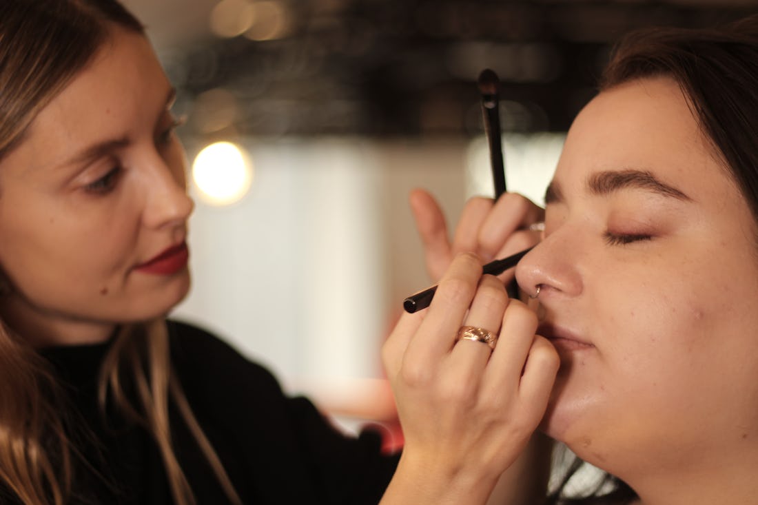 5 New Ways To Wear Red Makeup For The Holidays, According To Chanel's U ...