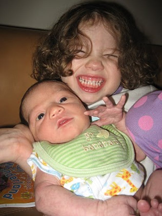 8 Things All Moms With Smiley Babies Just Know